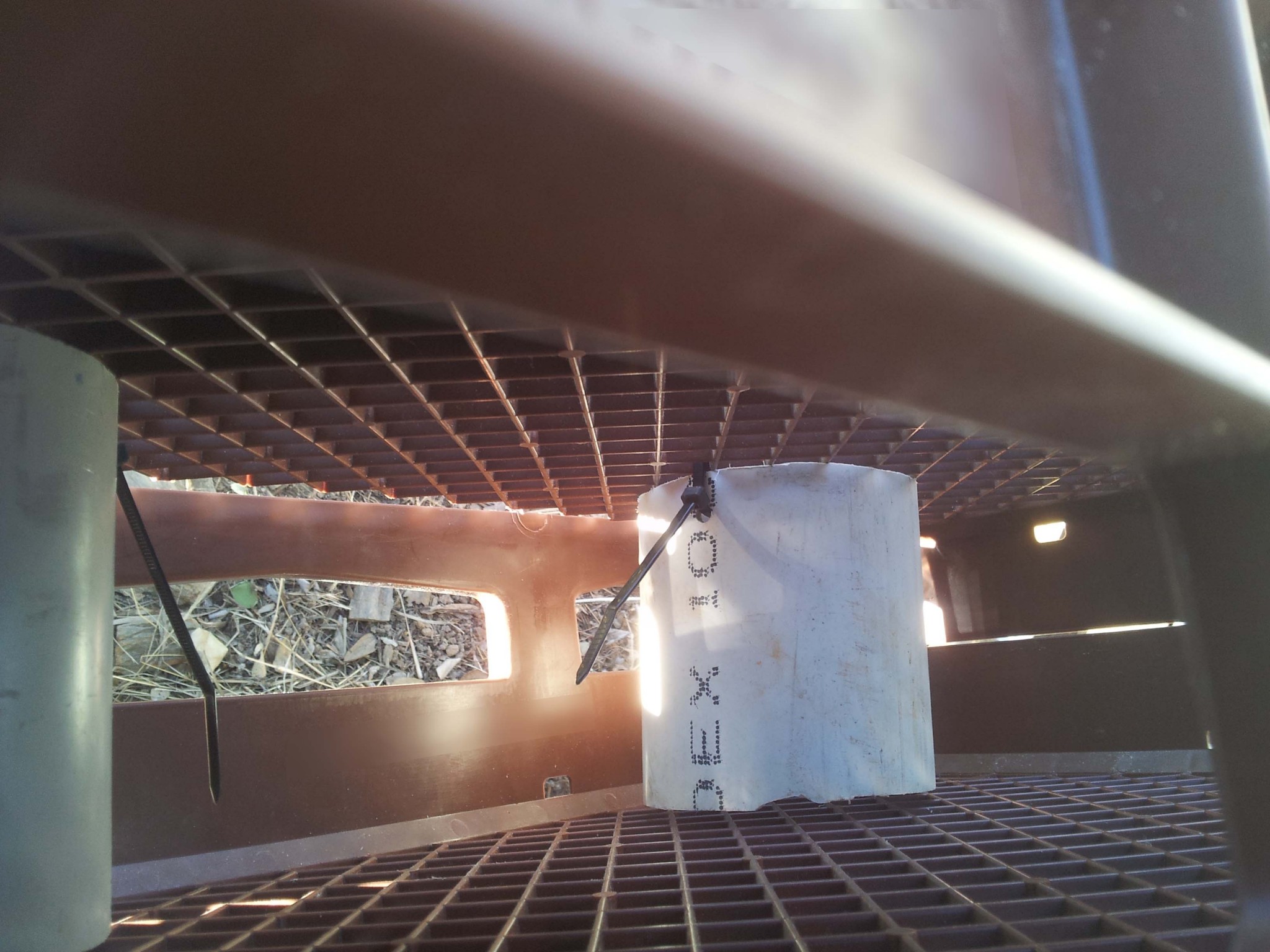 Setting up the Wicking Bed with modified large capacity reservoir ...